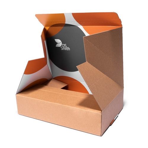 Cardboard packaging - DS Smith - bottle / small volume
