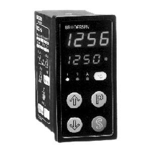 Programmable digital controller - UDC-35 - Brodersen Controls