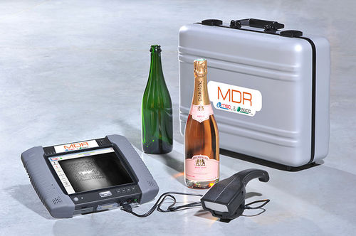 Hand data matrix and barcode reader - Tiama Group - laser