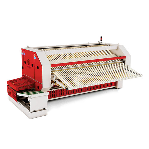 Bed linen folding machine - IFO series - INDEMAC - fabric / large