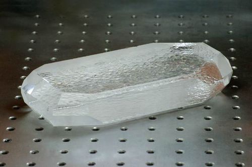 Quartz crystal - Union Optic Inc. - birefringent / laser