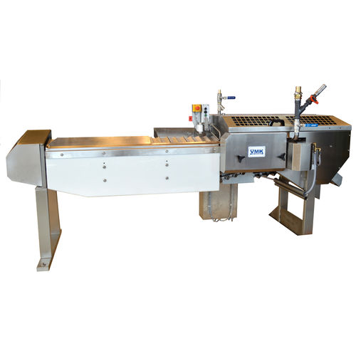 Herring heading gutting machines - VMK16M63 - VMK Fish Machinery - for ...