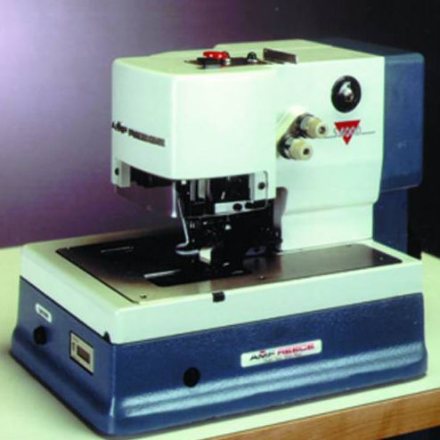 Chain stitch sewing machine - S-4000 BH - AMF Reece CR, s.r.o ...