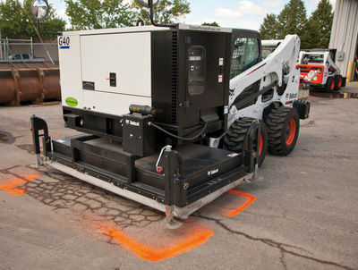 Skid steer loader asphalt float - BOBCAT