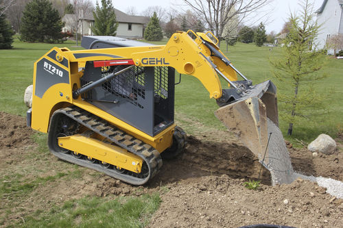 Compact tracked loader - RT210 - Gehl