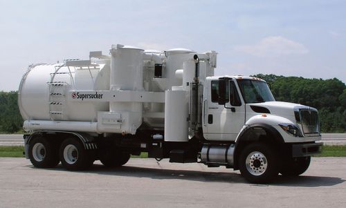 Vacuum-loader truck - 18 cu yd (13.8 m3) | Supersucker® - Super ...