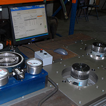 Torque test bench - CSM 7.4 - SENSY S.A. - calibration / force / semi ...