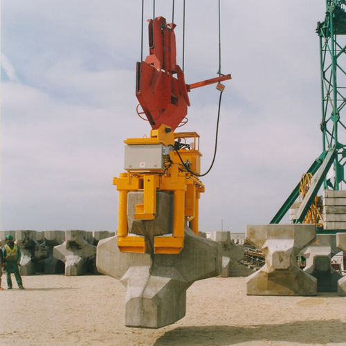 Concrete block materials handling clamp - Concretelift - ACIMEX - for ...