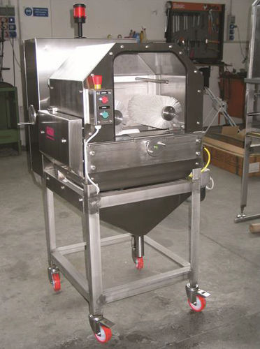 Semi-automatic brushing machine - SPP - CAD PROJECT S.R.L.
