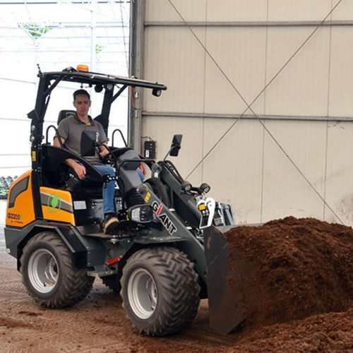 Wheeled loader - G2200E - TOBROCO - GIANT - articulated / standard