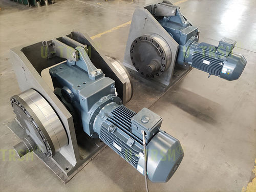 Slewing drive - Unique Transmission Equipment(Luoyang)Co., LTD