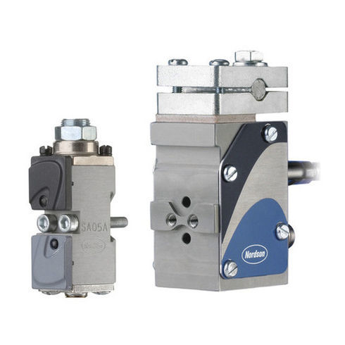 Precision nozzle - Saturn® - Nordson Adhesive Dispensing - dosing / hot ...