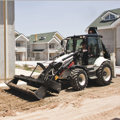 Low fuel consumption backhoe loader - HMK 102 B - HIDROMEK co.