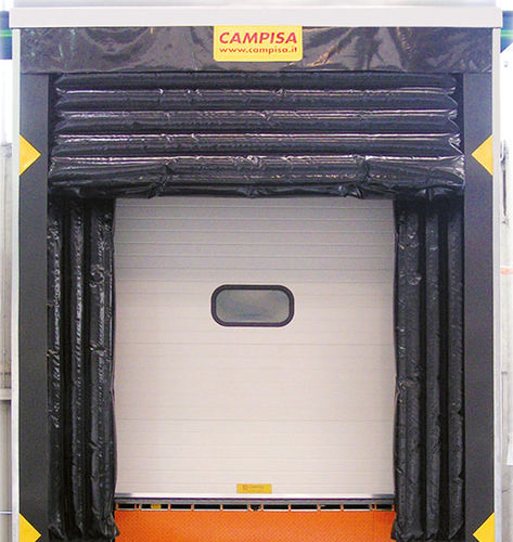 Inflatable dock seal - Campisa - loading
