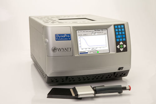 Dynamic light-scattering macromolecular characterization instrument ...