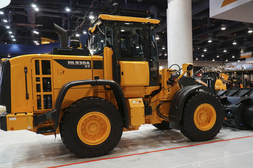 Rubber-tired loader - A - Hyundai Construction Equipment Americas, Inc ...