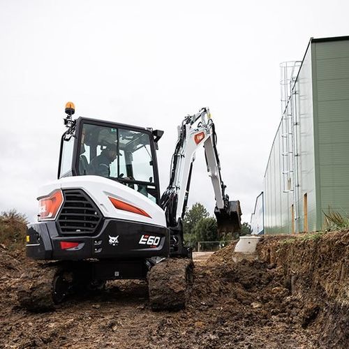 Mini-excavator - E50Z R2 series - BOBCAT - crawler / diesel / construction