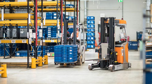 High-reach forklift - DEMATIC - electric / AGV / transport