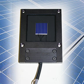 Solar reference cell with temperature sensor - OAI