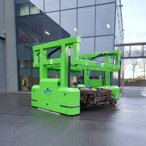 Straddle carrier - SHIFTER - ACTEMIUM