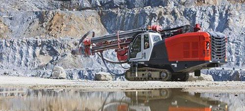 Horizontal drilling rig - Leopard DI550 series - Sandvik Mining and ...