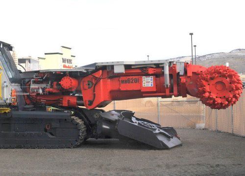 Boom-type roadheader - MH621 - Sandvik Mining and Rock Technology