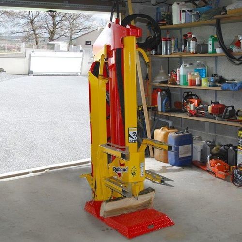 Vertical log splitter - XYLO EM/ET - RABAUD