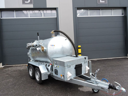 Mobile suction unit - M-VAC 2000 - Altro-Tec GbR - with vacuum pump