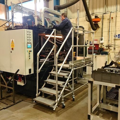 Working platform - Fisher Alvin Limited - access / mobile / with safety ...