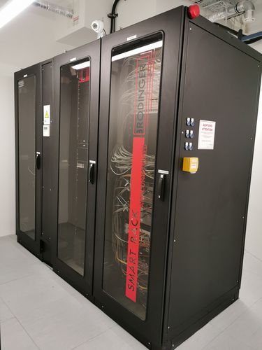 Data center server cabinet - SMART RACK - Brodinger IT ...