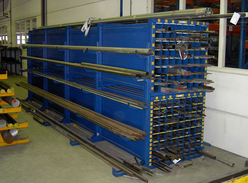 Honeycomb racking - RESTO - THIEL Storage and Handling Systems ...