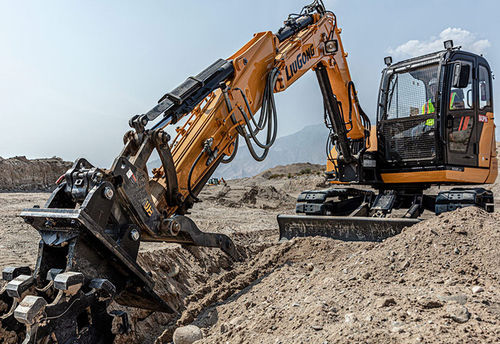 Medium excavator - 909ECR - Liugong Construction Machinery N.A., LLC ...