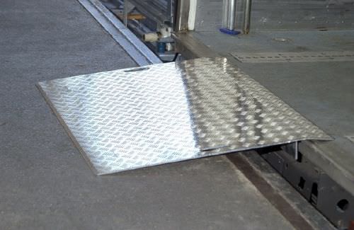 Aluminum loading ramp - AWB series - ALTEC