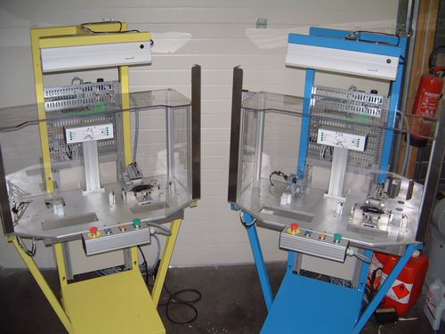 Semi-automatic assembly machine - CERMAC - for industrial applications