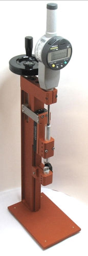 Extensometer calibrator - 2", 0.001 mm | CES - Reliant Technology, LLC
