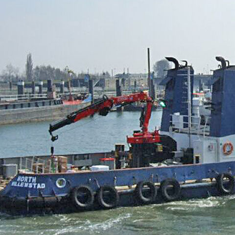 Crane for marine applications - Marine series - Fassi gru S.p.A - fixed ...