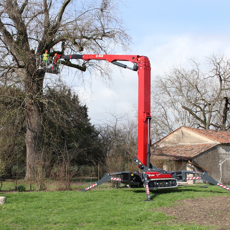 Aerial platforms for tree pruning - 37054 Nogara, VR, Italy - HINOWA SPA