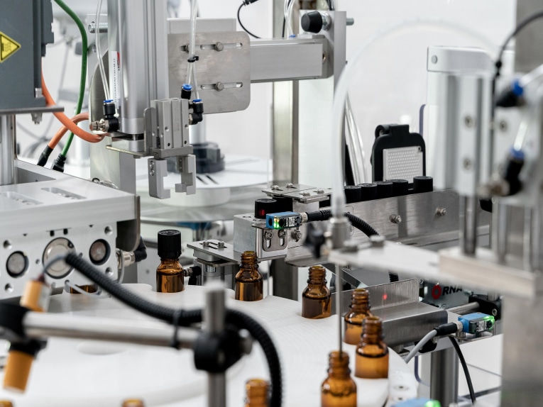 CBD and TCH filling and packaging machines - Or Akiva, Israel - Impac ...