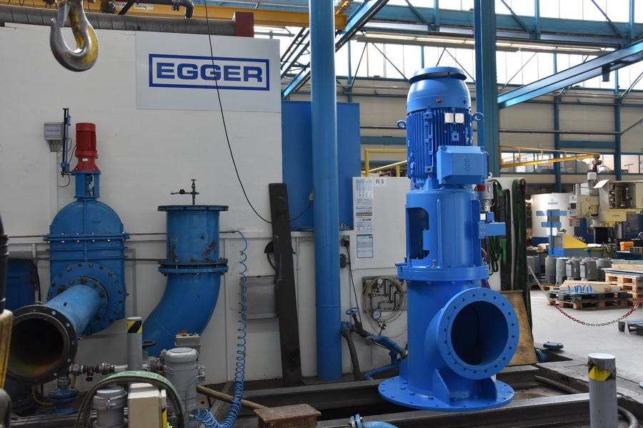 River water pumps for Swiss-German energy supplier - 2088 Cressier ...