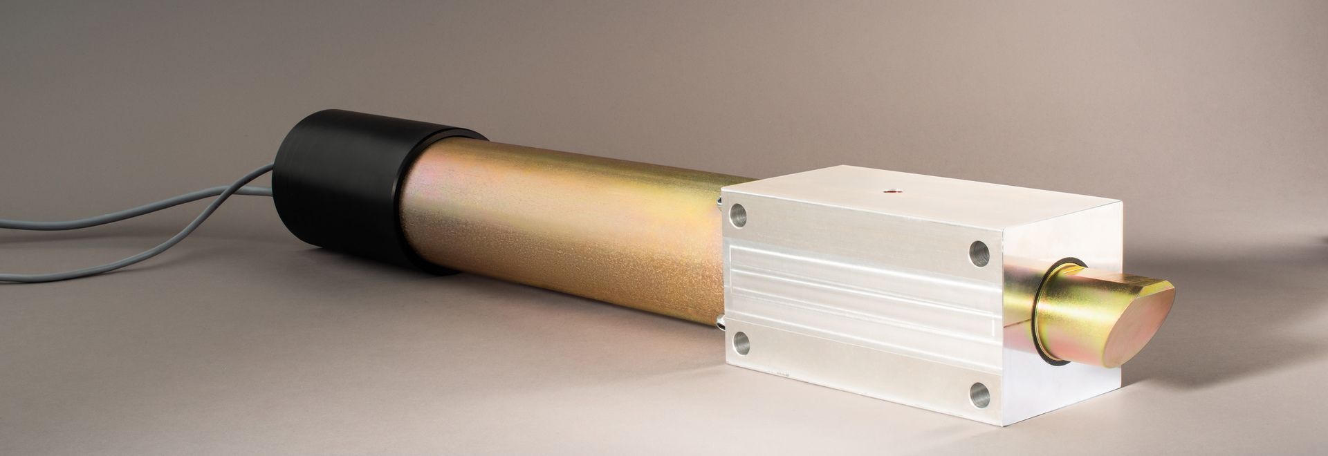 PERJES ELECTROMAGNETIC LOCKS FOR SAFETY VA RANGE - France - PERJES