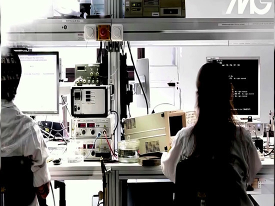 The proven M 300 series with the new M 330 – small mics with a big sound made by Microtech ...