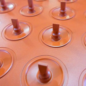 Helvoet Rubber & Plastic Technologies B.V. :製造機械 - DirectIndustry