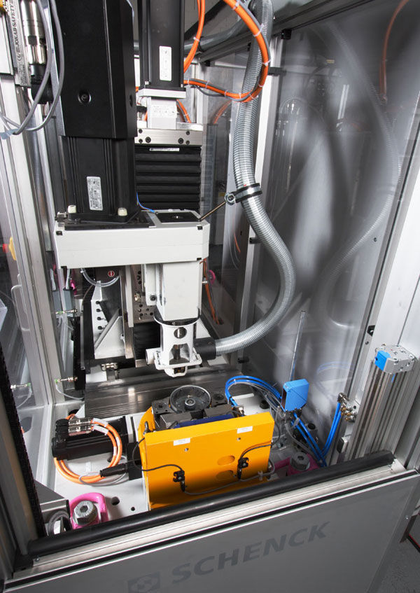 Balanceadora vertical - 150 SVM - SCHENCK RoTec GmbH - dinâmica / para ...