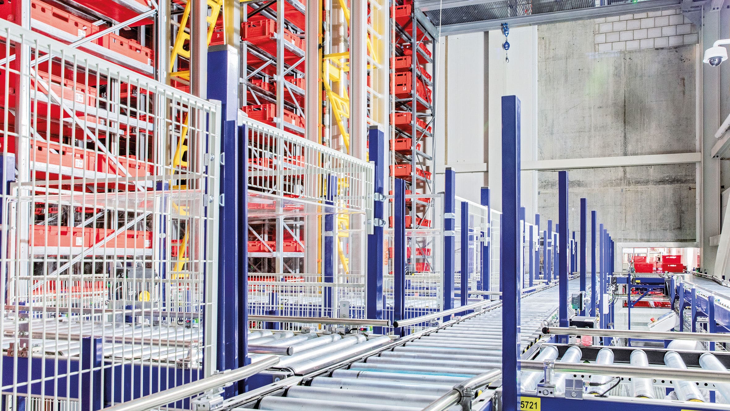 Armazém automático vertical - Stöcklin - de paletes / modular