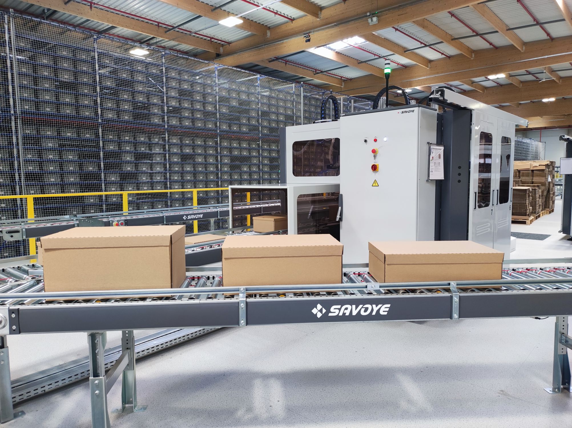Máquina embaladora automática - E-JIVARO - SAVOYE - em linha