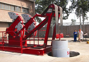 Unidade de bombeio mecânico (UBM) - F series - Henan Fengrui Petroleum ...