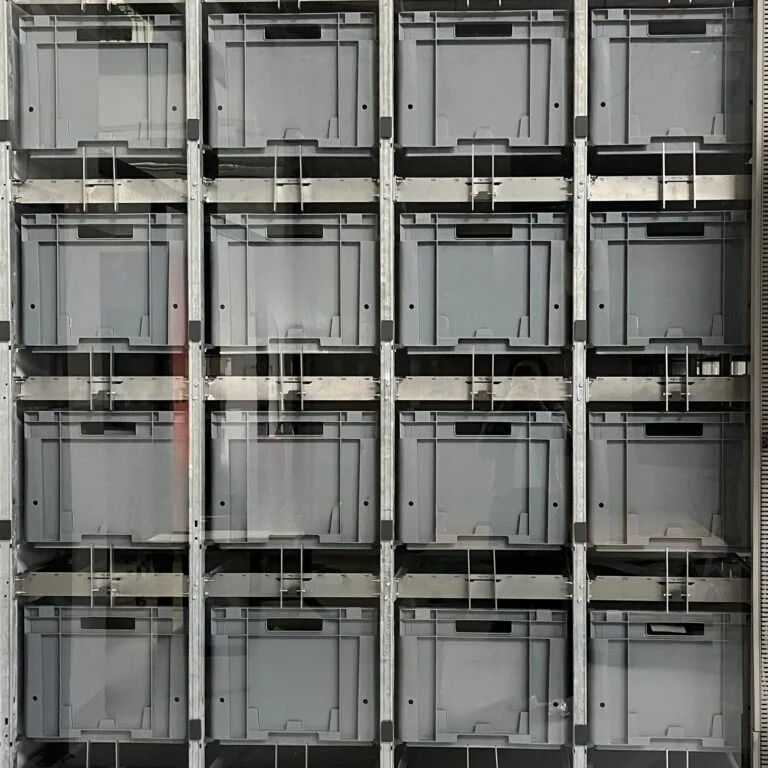 Armazém automático vertical - Cellgo GmbH - de caixas / modular