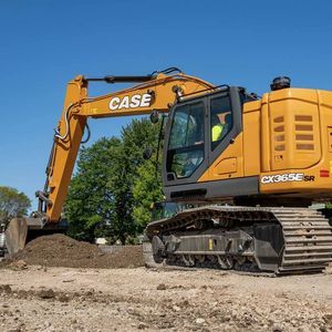 Escavadeira de médio porte - CX140E - Case - de esteiras / a diesel